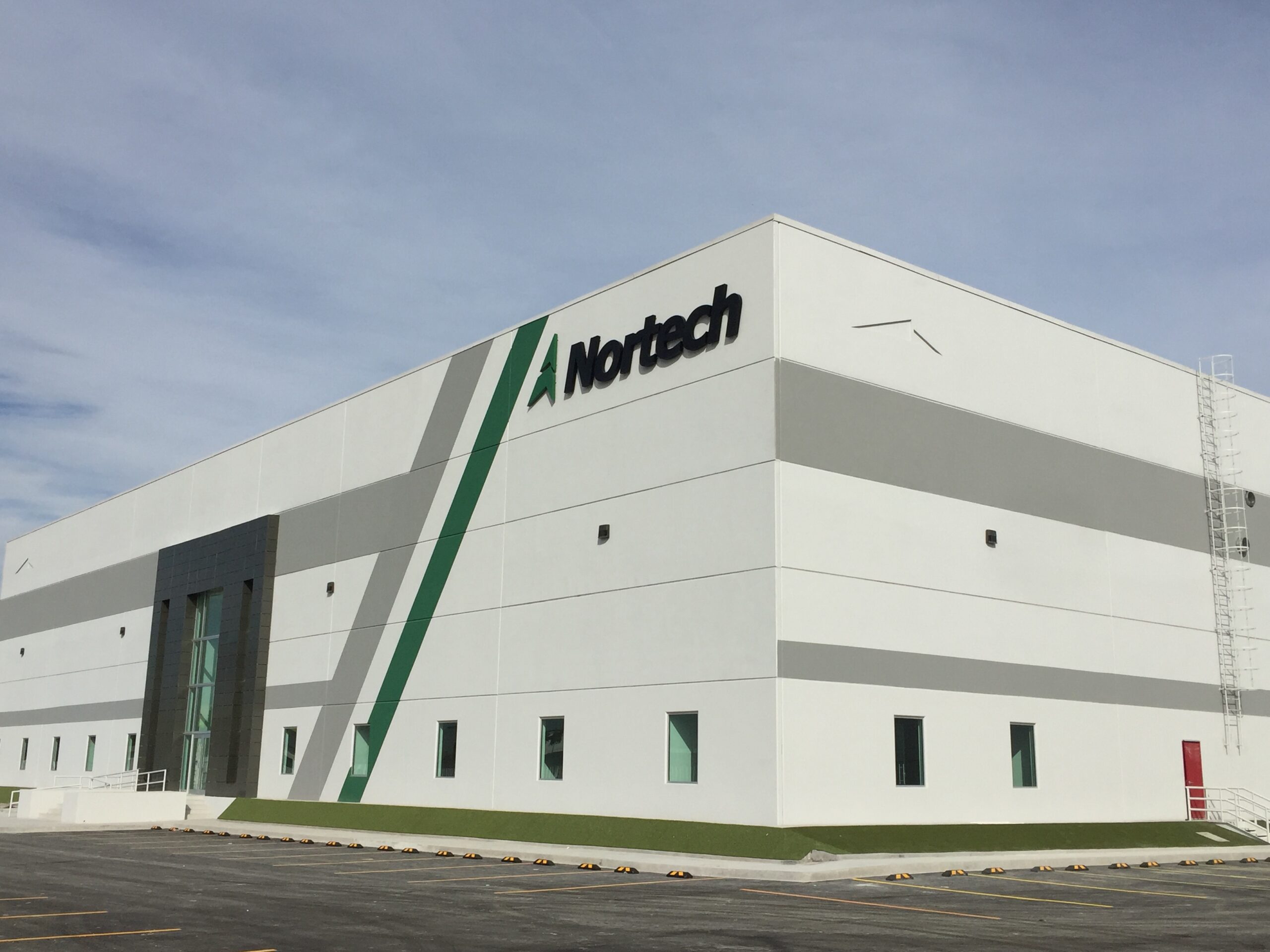 Key Considerations for Low-Pressure Molding Cable Assemblies | Nortech